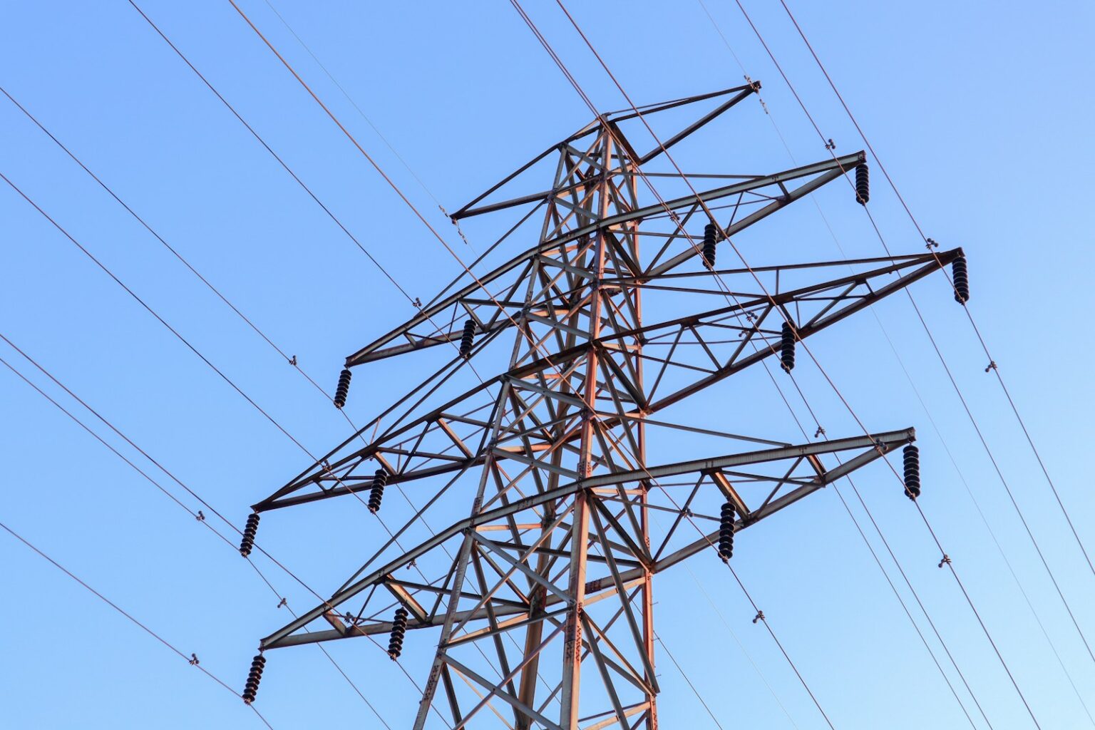 TiiGER | Utility Pole Pulling & Material Handling Equipment